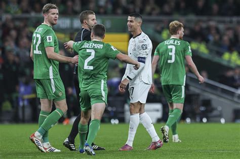 Fpf Prepara Exposição à Fifa Para Tentar Reduzir Suspensão De Ronaldo