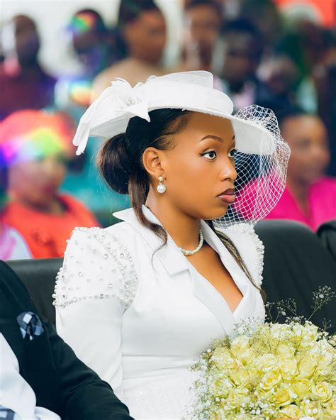 Ni Môrvîš Morvisarts • Instagram Photos And Videos