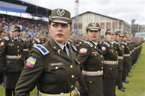 8500 Nuevos Agentes Se Integran A La Policía Nacional En Ecuador