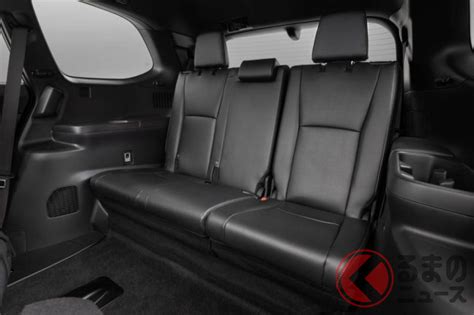 トヨタが新型3列suv「グランドハイランダー」を世界初公開！ すでに「欲しい！」の反響多し！ 今夏米国で発売の新モデルとは くるまのニュース