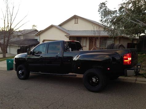285/70/17 tires and leveling kit - Diesel Place : Chevrolet and GMC ...