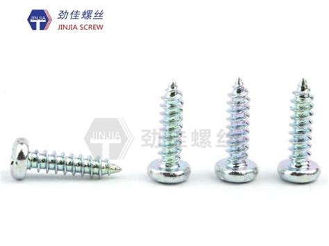 紧固件厂家分享自攻螺丝使用到的材料