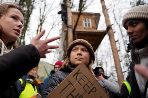La protección del clima no es un delito expresa Greta Thunberg tras desalojo de protesta