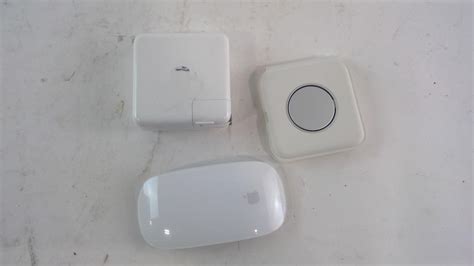 Apple Mouse And More Pieces Property Room