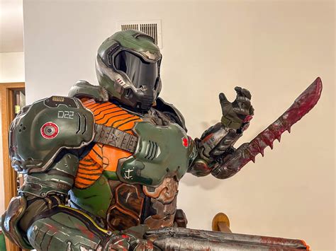 Doomslayer Cosplay By Dcwbuilds R Gaming