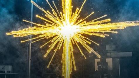 Scientists Freeze Light For The First Time Marking A Groundbreaking Quantum Discovery