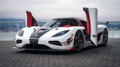 Above Is Koenigsegg Cars Koenigsegg Agera Prototype Rear Koenigsegg