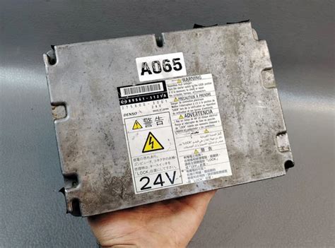 Module De ContrÔle Du Moteur Ecu Hino Ranger Fd8 2005 J08e Td 89561