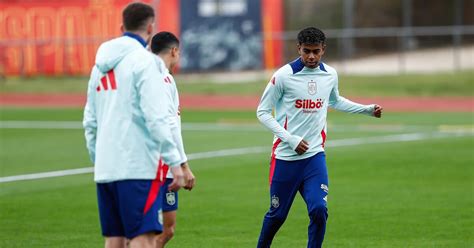 Lamine Yamal Abandona La Concentración De La Selección Infobae