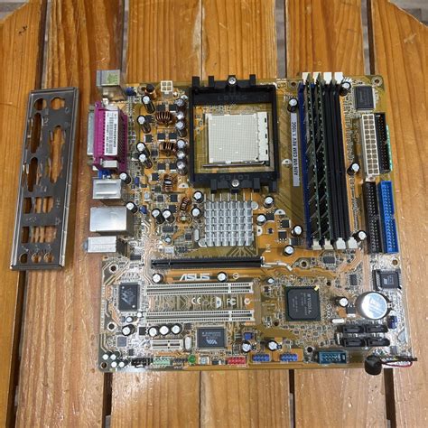 ヤフオク Asus マザーボード A8n Vm Csm メモリ 付き