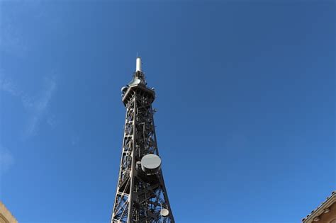 빌 드 리옹리옹 도시에서 가장 높은 지점 인 Fourvière 금속 타워는 1894에 취임 0명에 대한 스톡 사진 및 기타
