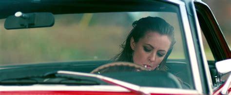 Smoking Celebs Click Image To Close This Window