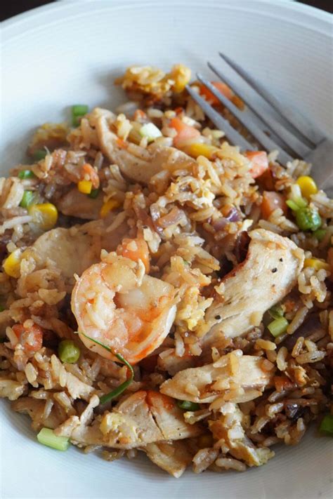 Chicken And Shrimp Fried Rice A Food Lovers Kitchen