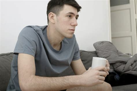 The Complete Guide To Low Tsh Diagnosis Implications And Care
