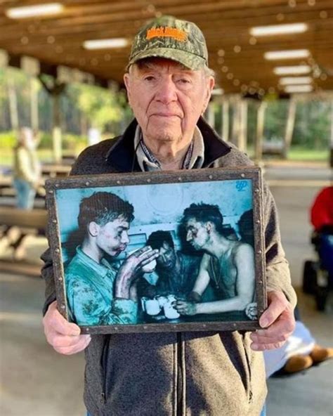Iconic Photographs Not Suitable For All Viewers History Daily Marine