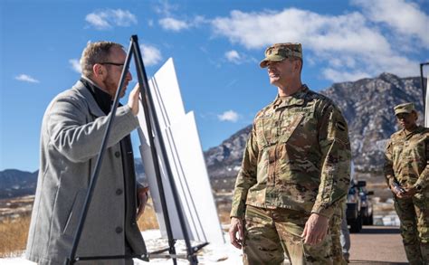 Forscom Csm Holland Visits The Ivy Division Article The United