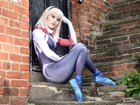 Niamh On Instagram Happy Gwensday Folks • • • 📷 Thesteamtog • •