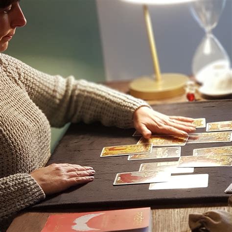 Delphine Medium Cartomancienne Aucun