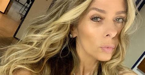 Adriane Galisteu abre o jogo após suspeitas e revela se está grávida