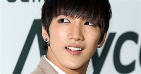 포토 2pm 준수 눈부신 외모