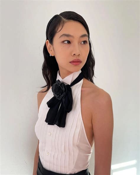 Celeb Asian Jung Ho Yeon Nude Photo