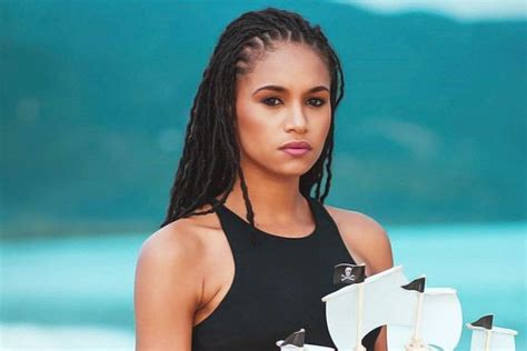 The 25 Hottest Hairstyles You Can Do With Your Sisterlocks And Musts To