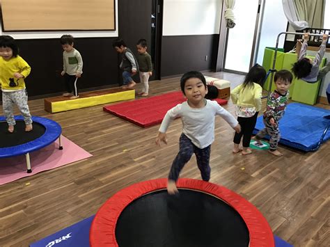 11月11日 2歳児クラスの活動 大阪市認可保育所 Aiai Nursery 新深江