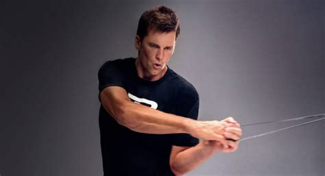 Tom Bradys Diet Learn All About The Tb12 Method