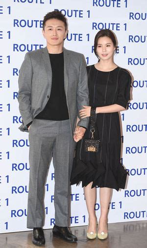 ‘박시은♥ 진태현 결혼 10주년 청천벽력 갑상선암 진단 이지혜→비키 ‘응원 물결[oh 쎈 이슈] Osen