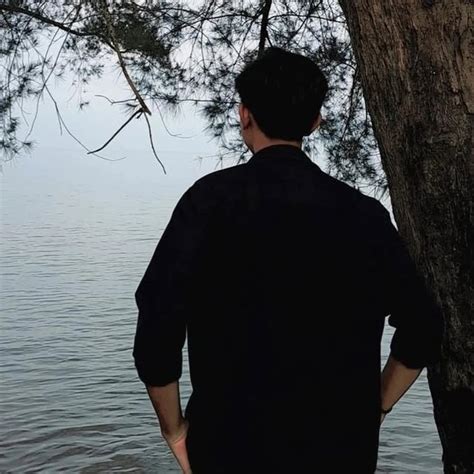 ΛdityΛ KumΛr 🇮🇳 Adityadev • Threads Say More