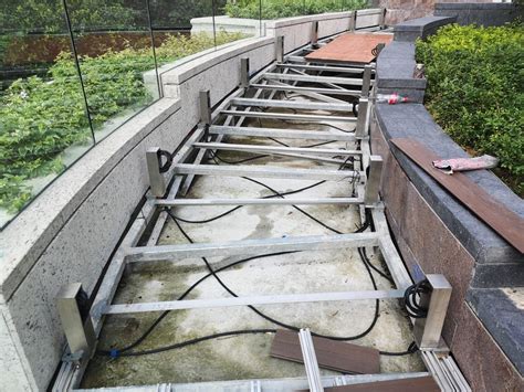 香港鐵器工程鋼鐵工程鋼鐵材料分銷不鏽鋼工程不鏽鋼材料分銷不鏽鋼電線井蓋不鏽鋼貓梯中電標準不鏽鋼電柜火牛房門港燈標準火牛房門