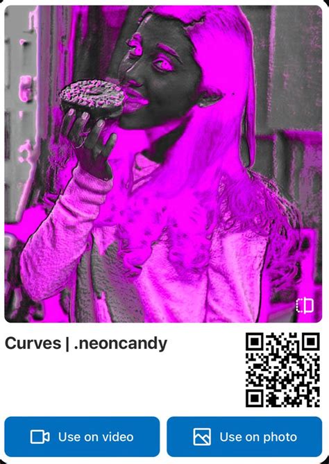Curves 24fps Qr Code