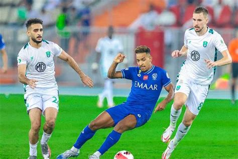 موعد مباراة الأهلي ضد الهلال اليوم الاثنين 6 5 2024 في الدوري السعودي