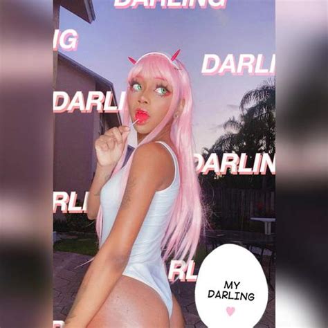 Hollowcoded Zero Two Cosplay CosplayCodex