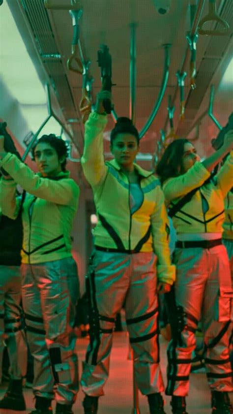 Shah Rukh Khans Gang Of Girls In Jawan