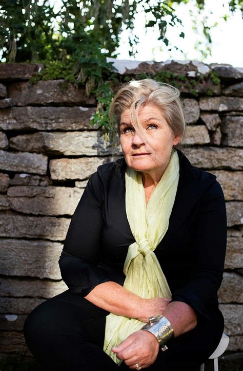 Ny Dokumentärserie I P1 Av Cecilia Uddén