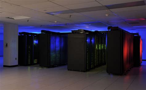 China Builds Worlds Fastest Supercomputer