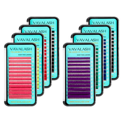 Colored Lashes For Show Stopping Style