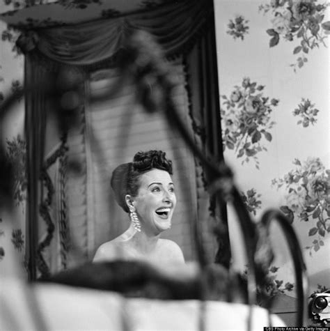 A Brief But Stunning Visual History Of Burlesque In The 1950s