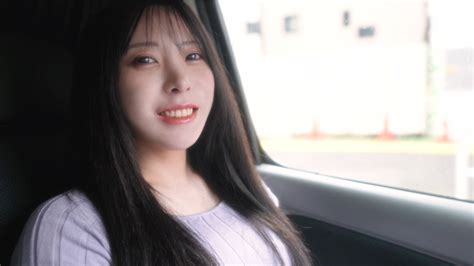 『完全顔出し』、超絶美形、スポーツトレーナー、fカップ、松岡茉 似の超美人、首絞め、ビンタ、中出し2回戦、完全初撮影！！『個人撮影』個撮オリジナル320人目 Fc2 Ppv 3181468