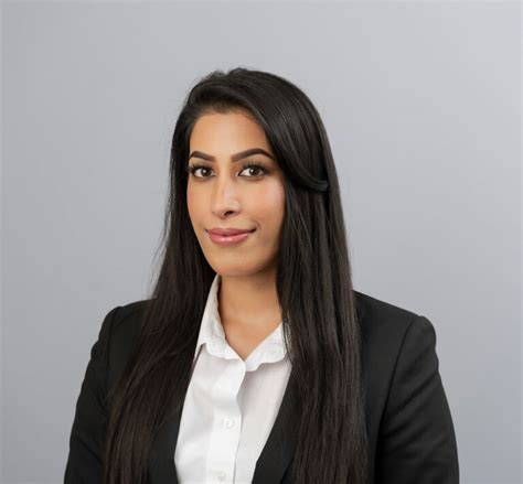 Farriah Shams Associate Residential Property Hunters Law Llp