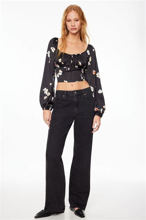 Dynamite Square Neck Blouse With Bubble Sleeves 1000825126dg