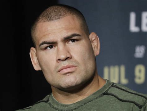 Ex Ufc Champ Cain Velasquez Granted 1m Bail After 8 Months In Jail On