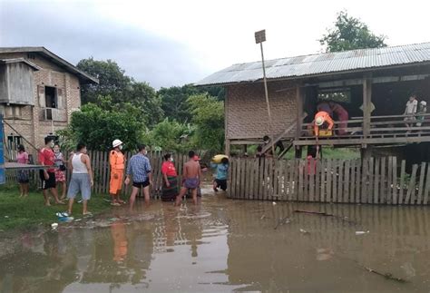 ဆင်ဘို၌ ဧရာဝတီမြစ်ရေ မြင့်တက်မှုကြောင့် လူနေအိမ်များ ရေလွတ်ရာသို့