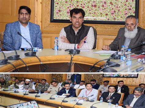 Div Com Kashmir Reviews Arrangements For Departure Of Hajj Pilgrims