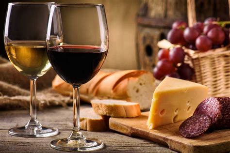 Red Vs White Wine Which Is Healthier On The Table