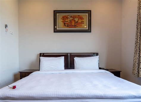 Rooms Le ROI Floating Huts Eco Rooms Hotel Rooms In Tehri