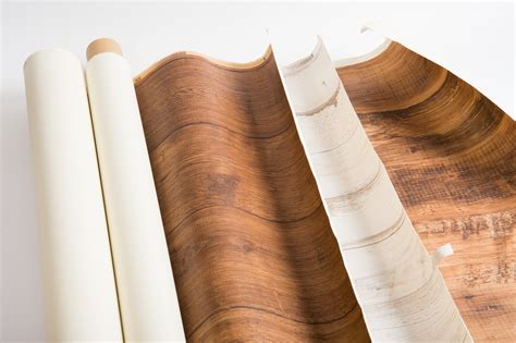 1つ上の商品撮影をするなら使いたい背景紙。おすすめ5つを紹介 登山と写真で仕事をしている人。