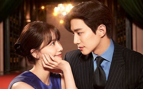이준호x임윤아 킹더랜드 첫방 D 1 Style 읽을거리 에스콰이어 코리아 │ 패션 매거진 패션 잡지 남성지
