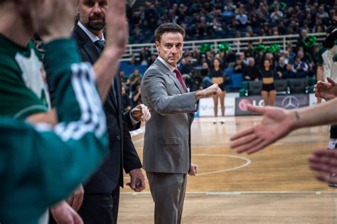 Iona College Names Rick Pitino Its Mens Basketball Coach Los Angeles